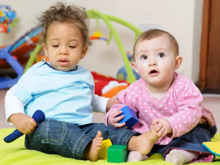 12 BEST WAYS TO ENCOURAGE HEALTHY DEVELOPMENT IN BABIES - padebby