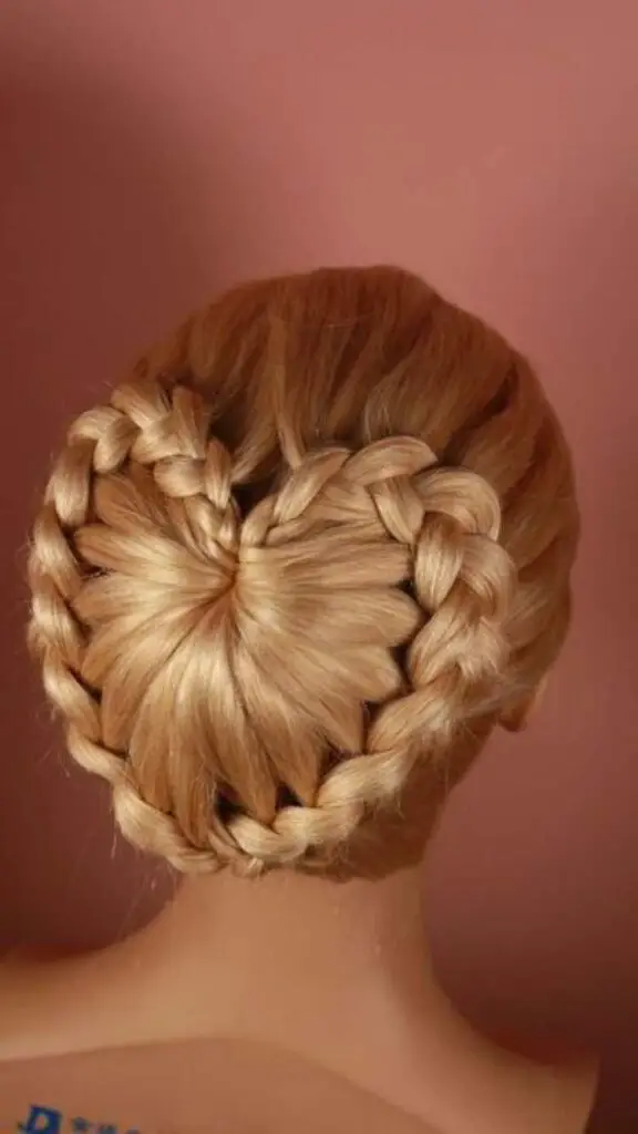 23 ROMANTIC VALENTINE’S HAIRSTYLE - padebby