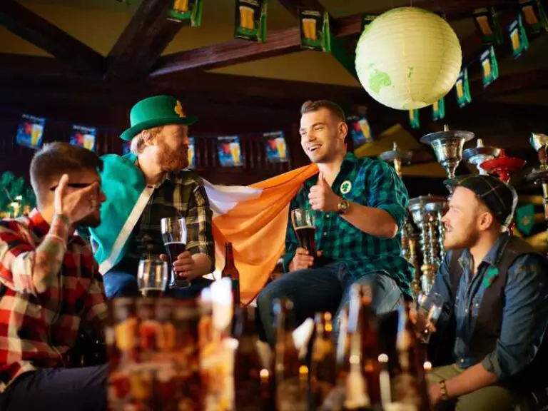 25 CREATIVE ST. PATRICK’S DAY PARTY THEME - padebby