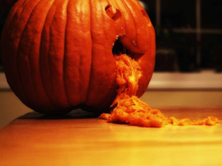 35 Chilling Ways On How To Prepare Halloween Party Food - padebby