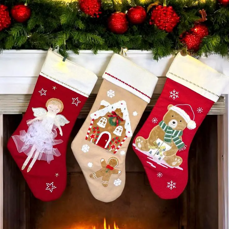 29 Perfect Baby’s First Christmas Stocking DIY Ideas - padebby
